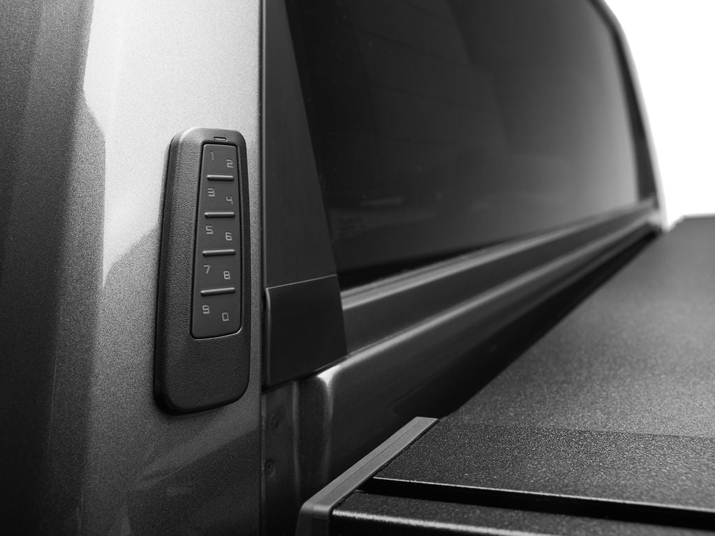 Retrax by RealTruck EQ Retractable Truck Bed Tonneau Cover | F09-1201 ...