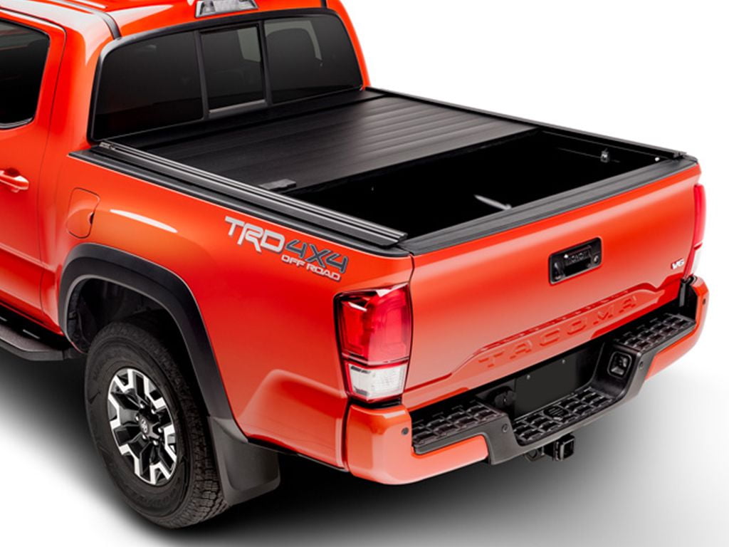 Retrax by RealTruck PRO MX Manual Retractable Tonneau Cover Fits 16-23 ...