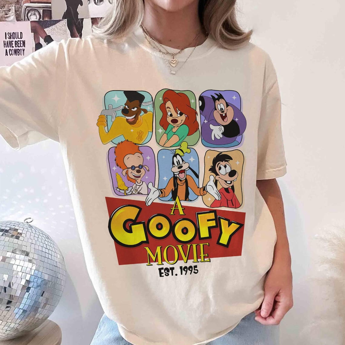 Retro A Goofy Movie Est 1995 Characters Group Shot T-shirt, Max Roxanne ...