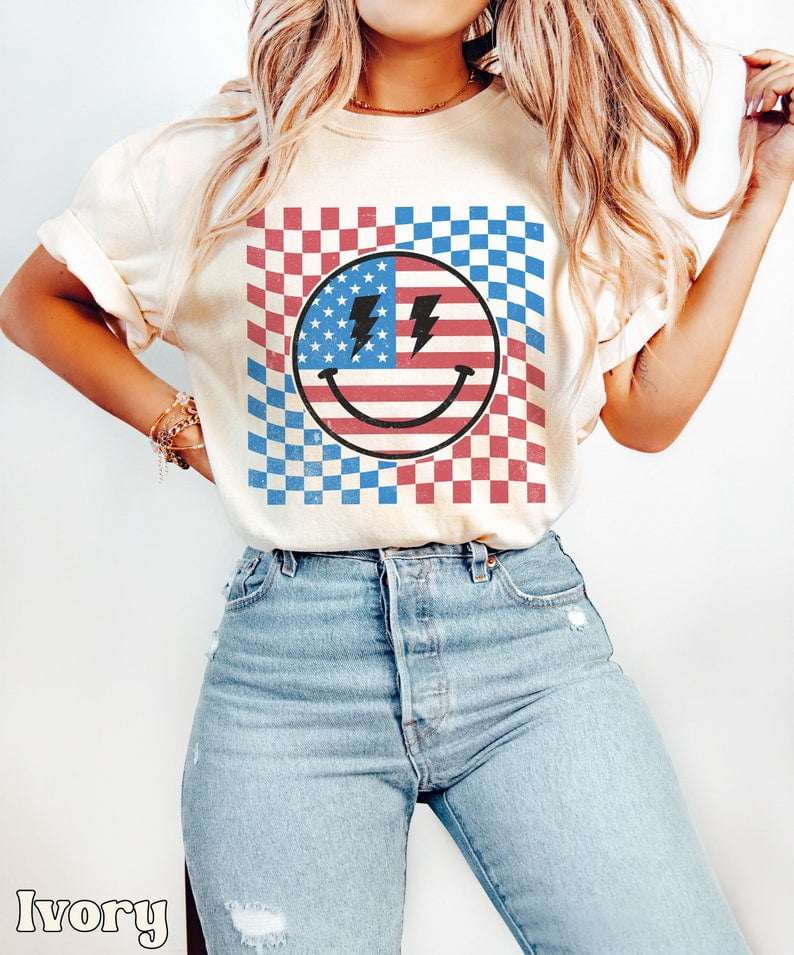 Retro America Smiley Face Shirt, Red White and Blue Checkered T-shirt ...
