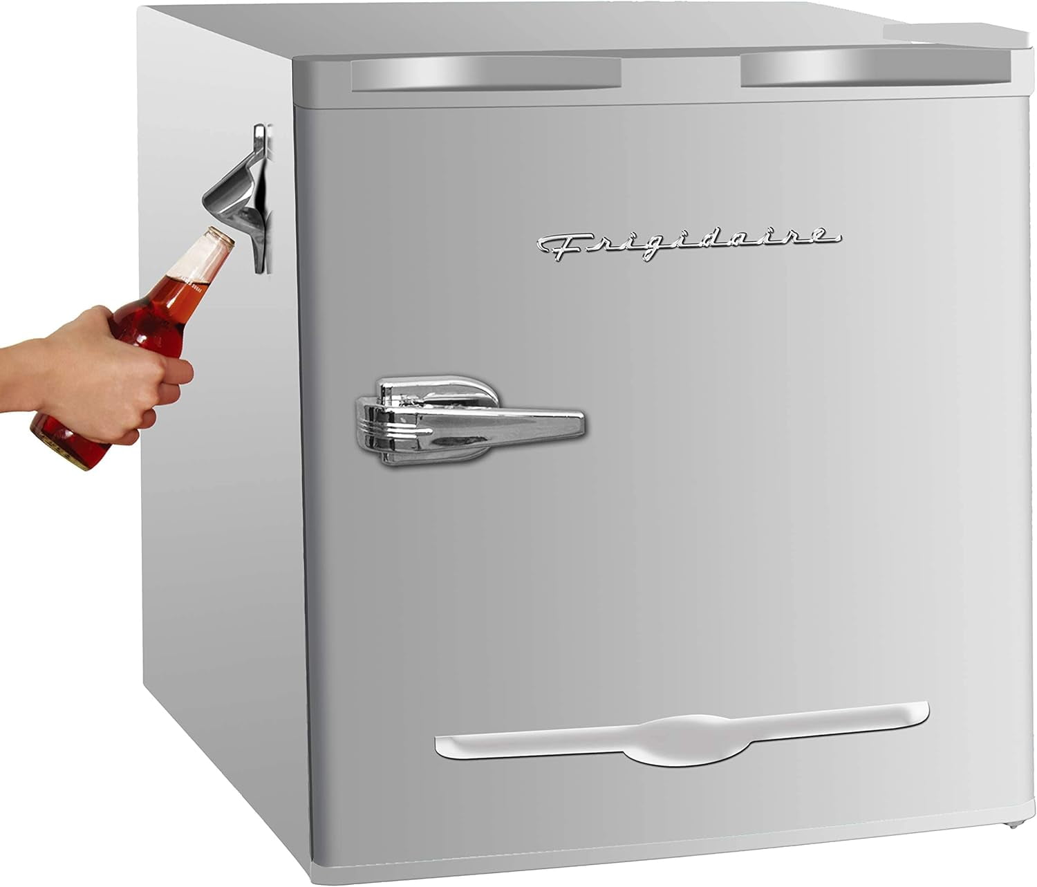 Retro Compact Mini Fridge with Built-in Bottle Opener, 1.6 Cu Ft ...