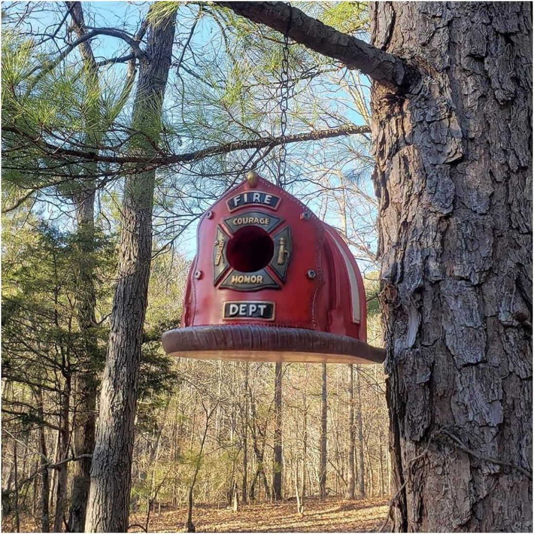 Retro Fire Helmet Shape Birdhouse,Red Locomotive Bird Feeder Birdhouse ...