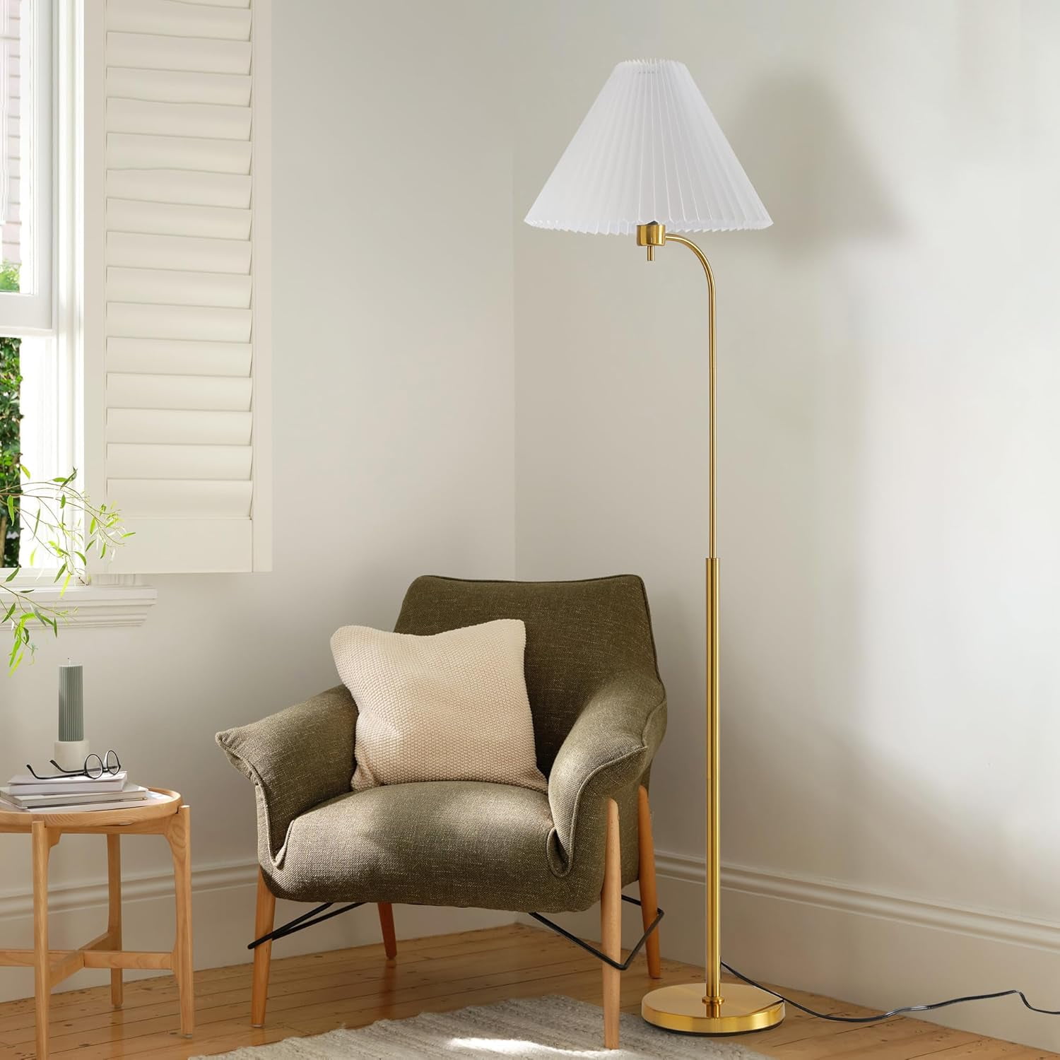 Retro Floor Lamp - 63" Mid Century Modern Floor Lamp with White Pleated ...