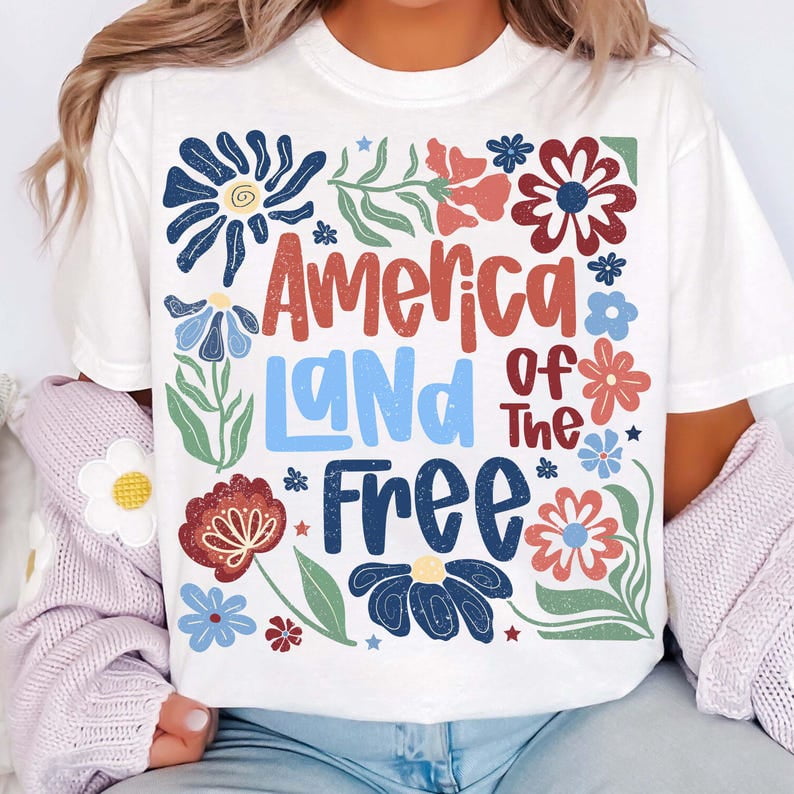 Retro Floral 4th of July T-Shirt, America Land of The Free Tee, Retro Boho Flower Shirt, Girly ...