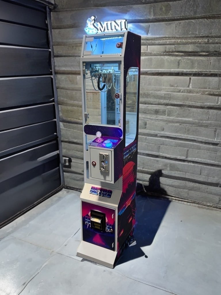 Toyverse Retro Mini Claw Machine with Bill Acceptor Arcade Crane ...