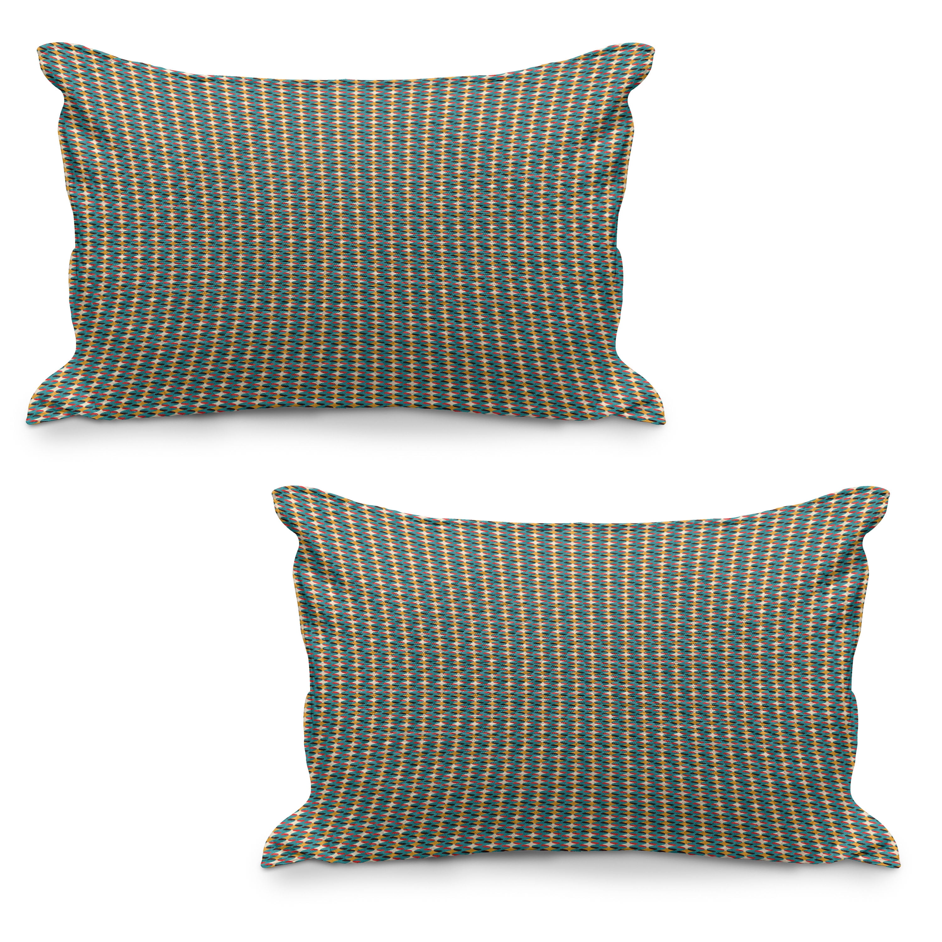 Retro Quilted Pillowcover Set of 2, Illustration of Abstract Wavy Line ...