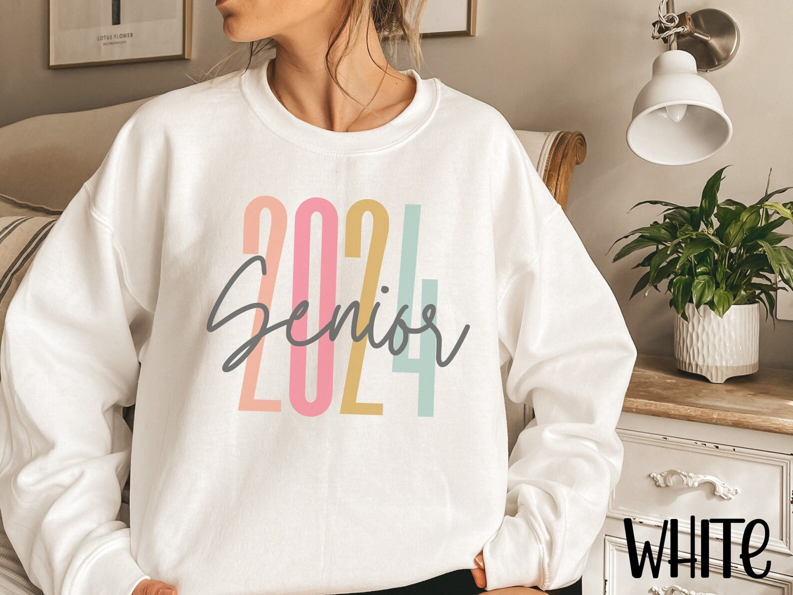 Retro Senior 2024 Sweatshirt, Class of 2024 Sweater, 2024 Grad Shirt ...
