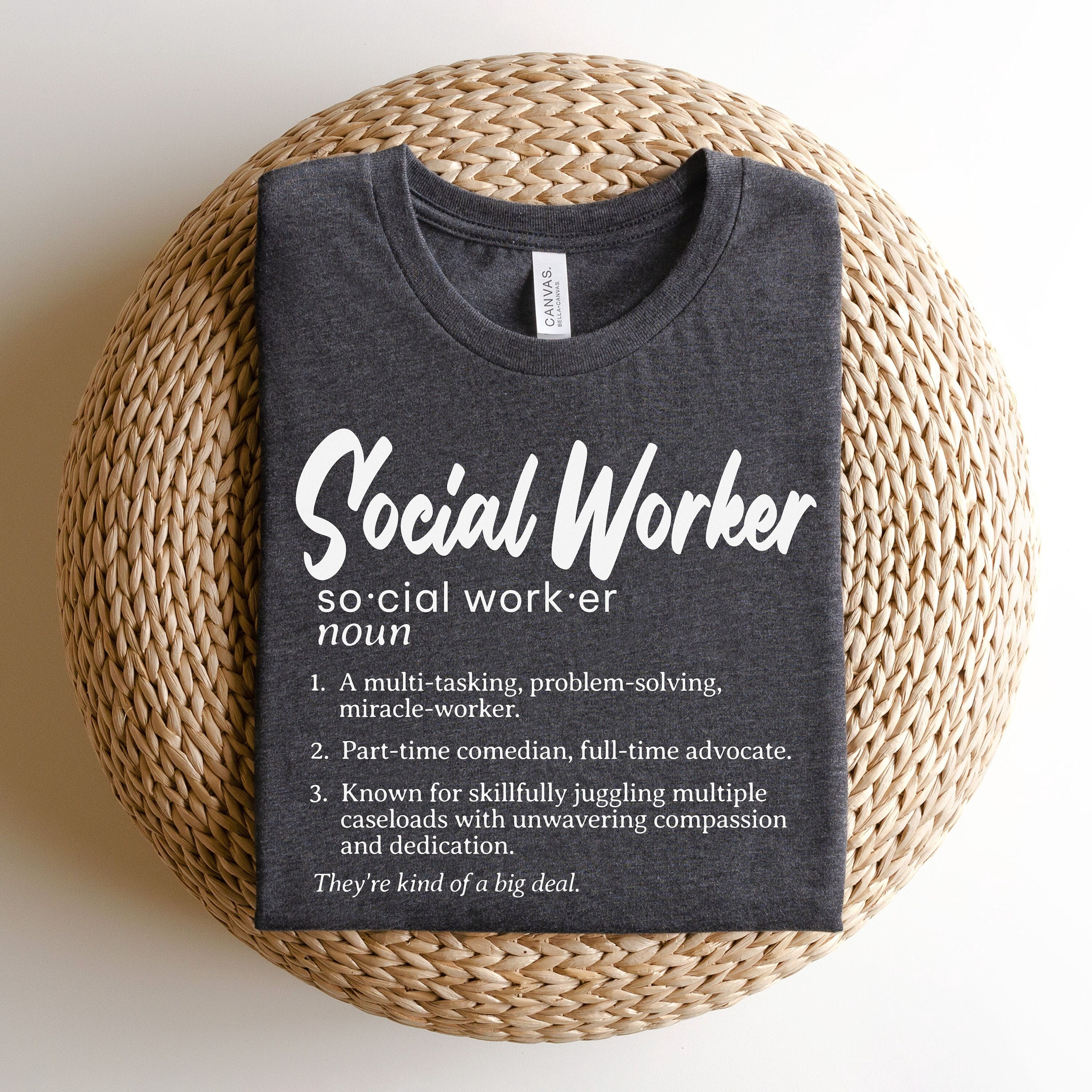 Retro Social Worker Definition T-Shirt - Perfect MSW LSW Gift for ...