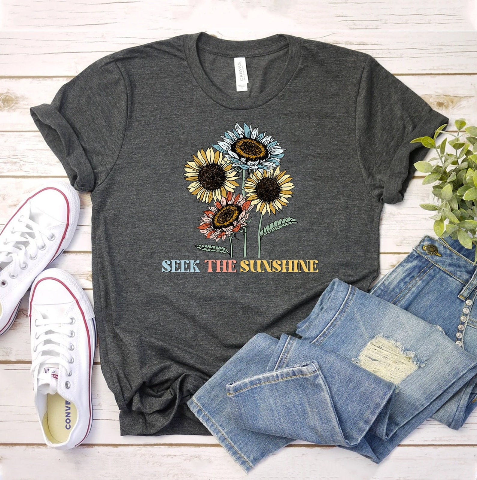 Retro Stay Groovy T-shirt Hippie Summer Shirt Farm Gift Peace Sign Tee ...