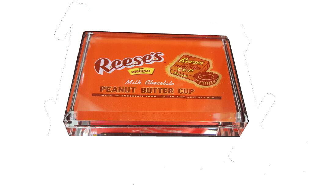 Retro Vintage Reese's Peanut Butter Cups Wrapper Acrylic Desk Top ...