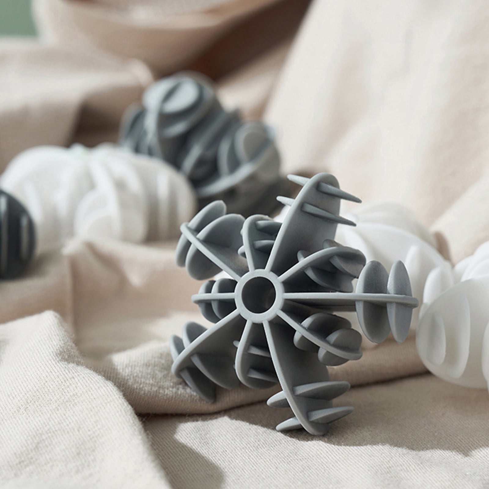 Reusable Laundry Dryer Balls, Plastic Fabric Softener Reduces Wrinkles ...