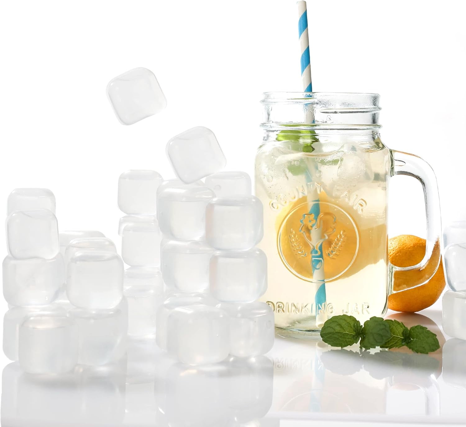 Reusable Plastic Ice Cubes Refreezable Ice Cubes for drinks, Whiskey ...