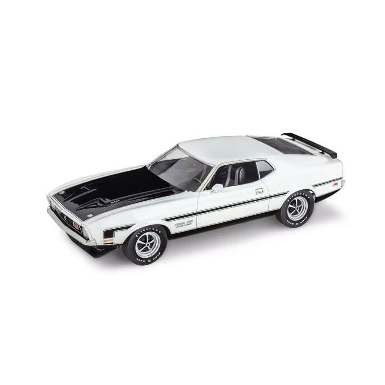 Revell 14512 1/25 1971 Mustang Boss 351 Plastic Model Kit - Walmart.com