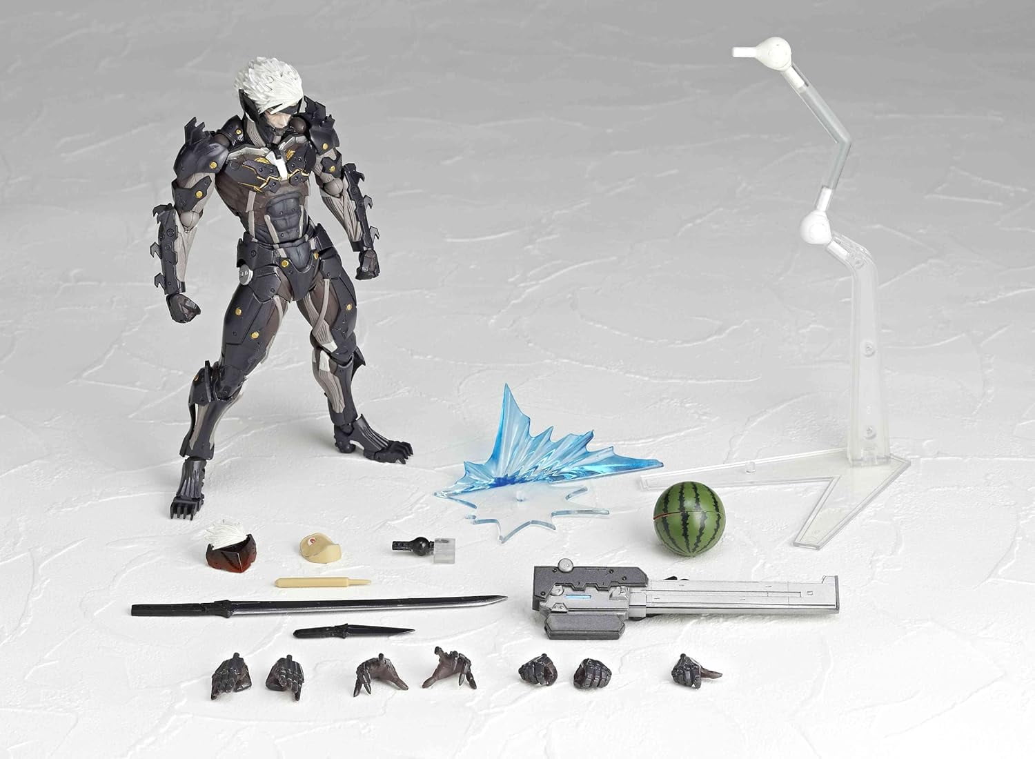 Revoltech Yamaguchi #140: Metal Gear Rising: Revengence Raiden Action ...