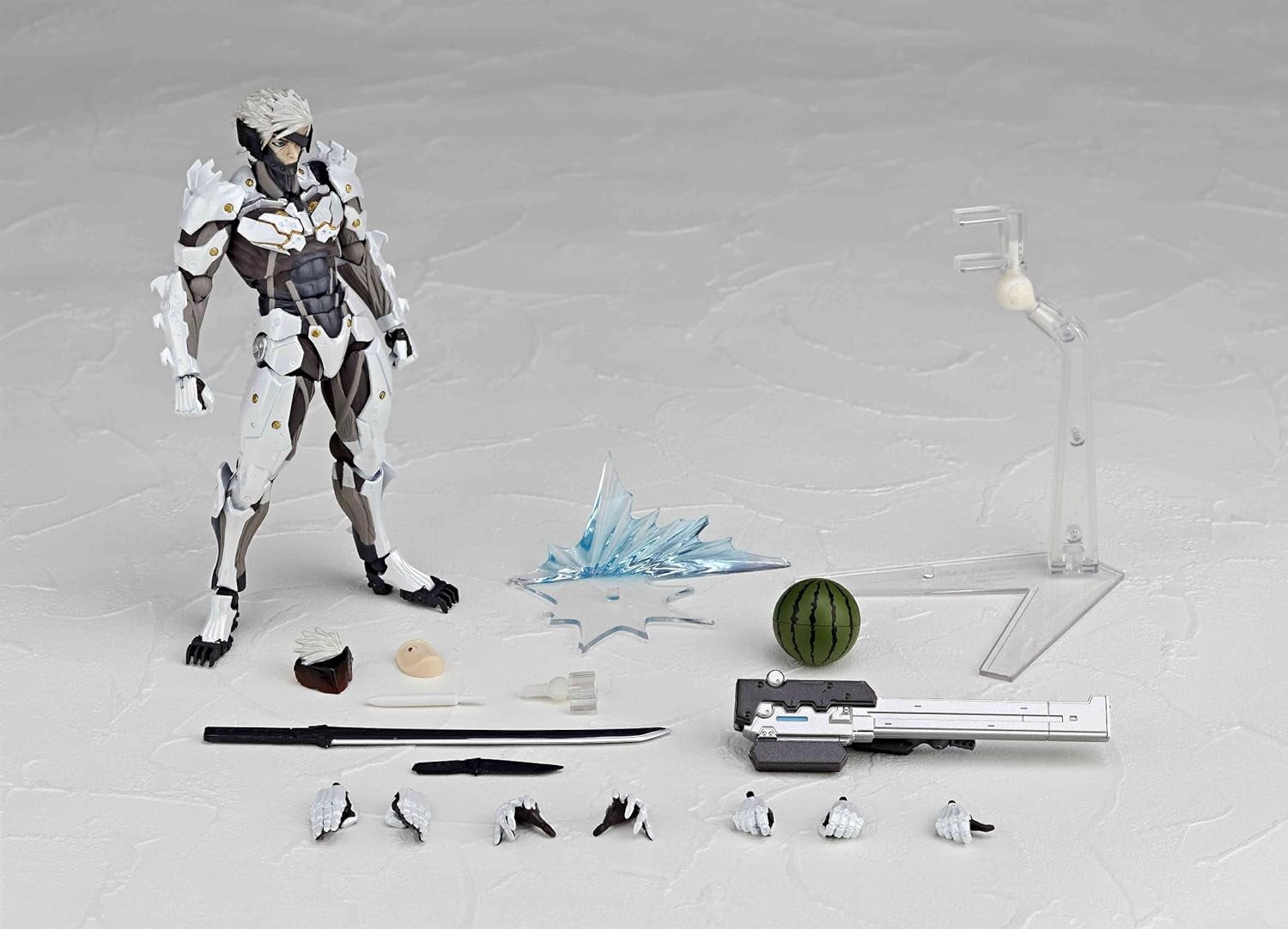 Revoltech Yamaguchi No.140EX: Raiden White armor METAL GEAR RISING ...