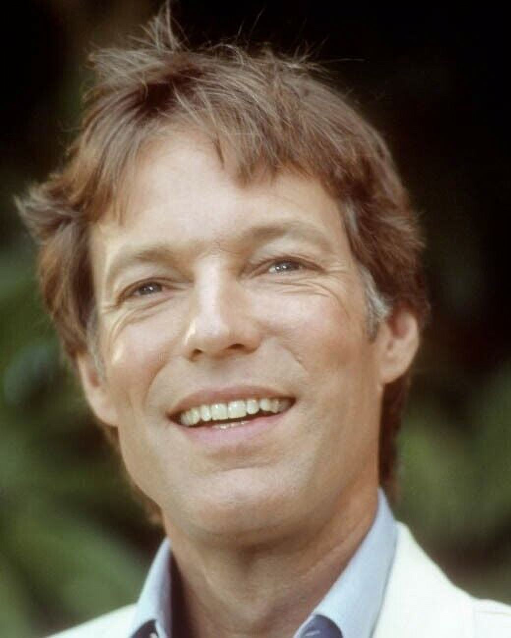Richard Chamberlain candid smiling 1980's off-screen portrait 8x10 ...