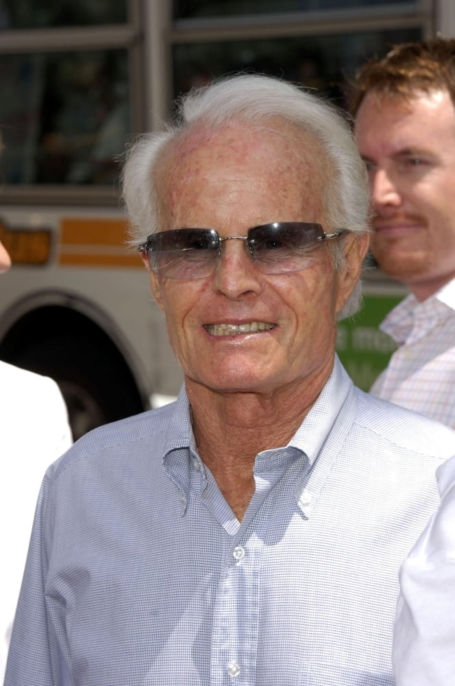 Richard D. Zanuck At Arrivals For Charlie And The Chocolate Factory ...