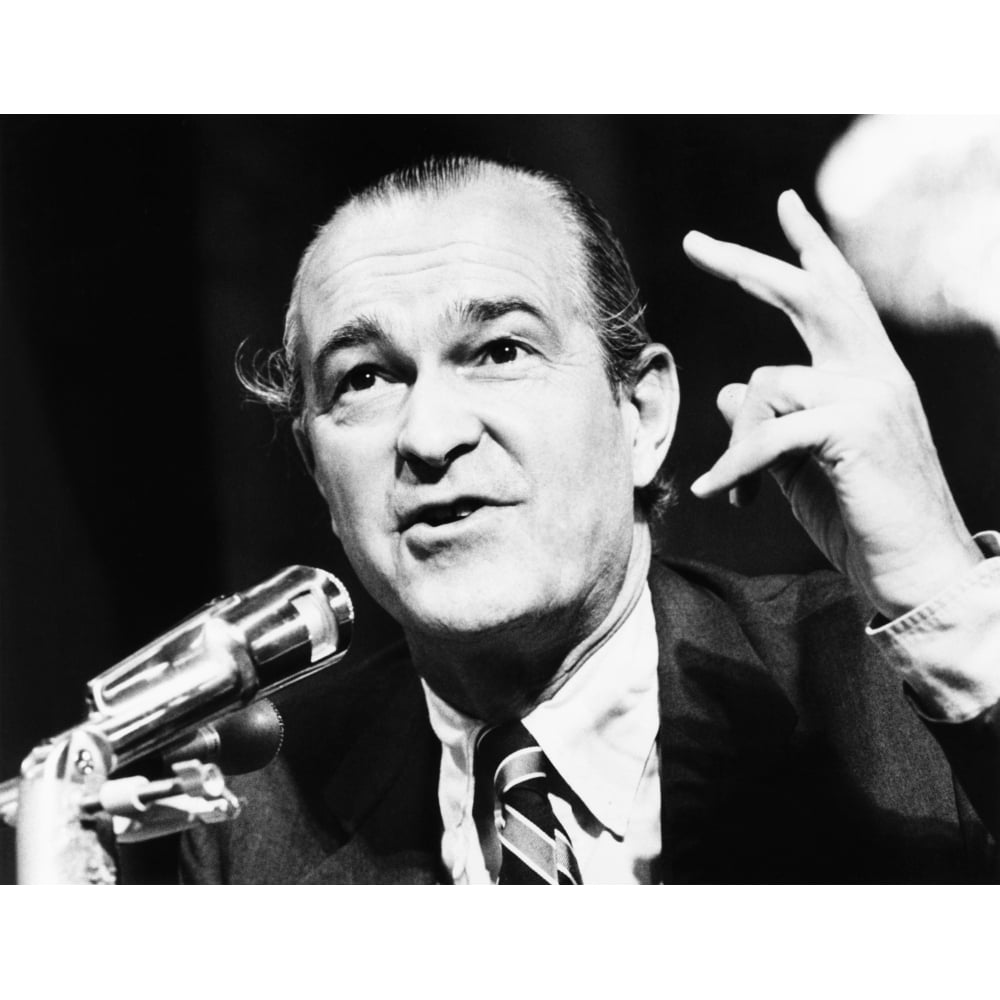 Richard Helms History (36 x 24) - Walmart.com