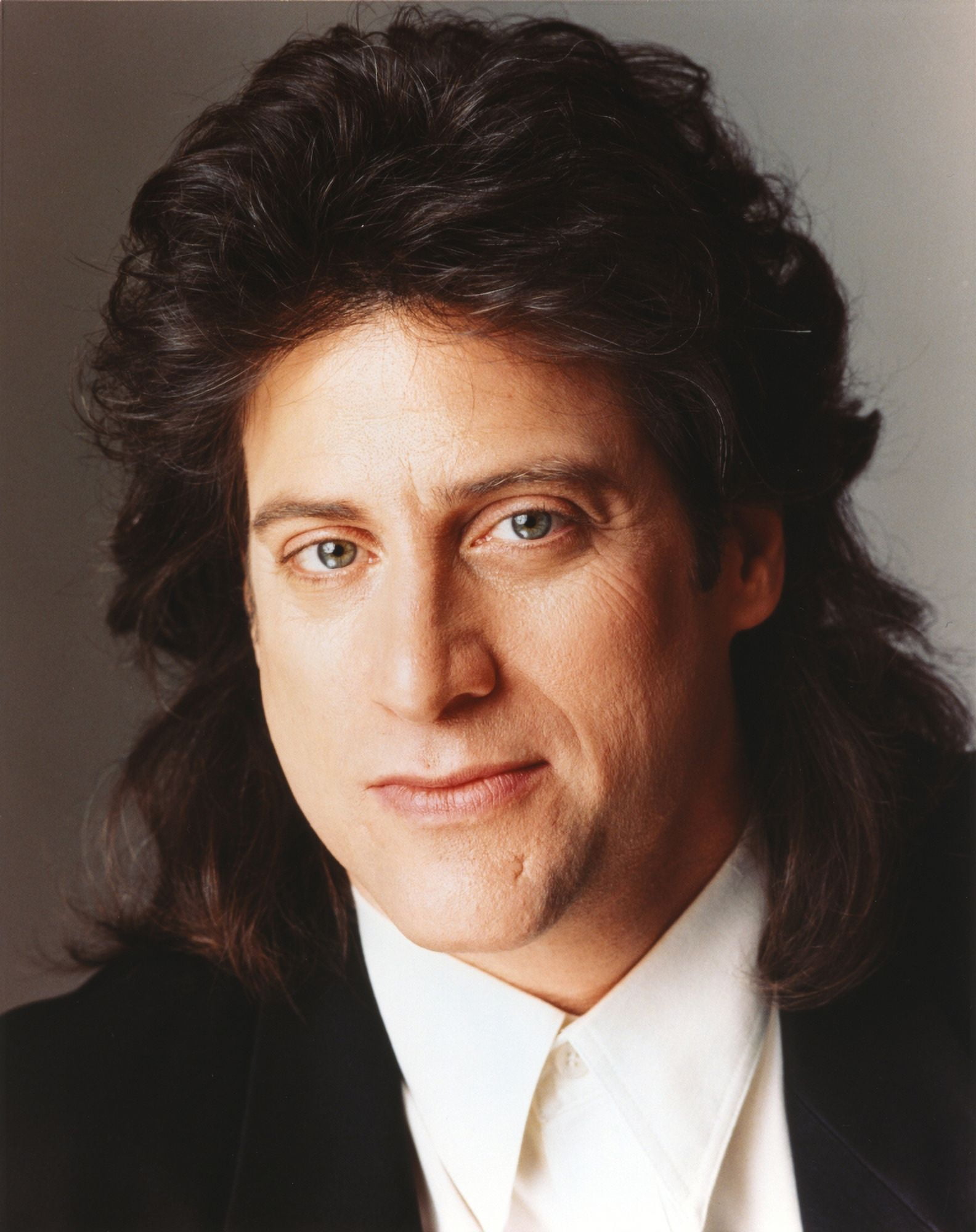 Richard Lewis Posed in Black Suit Photo Print (8 x 10) - Walmart.com