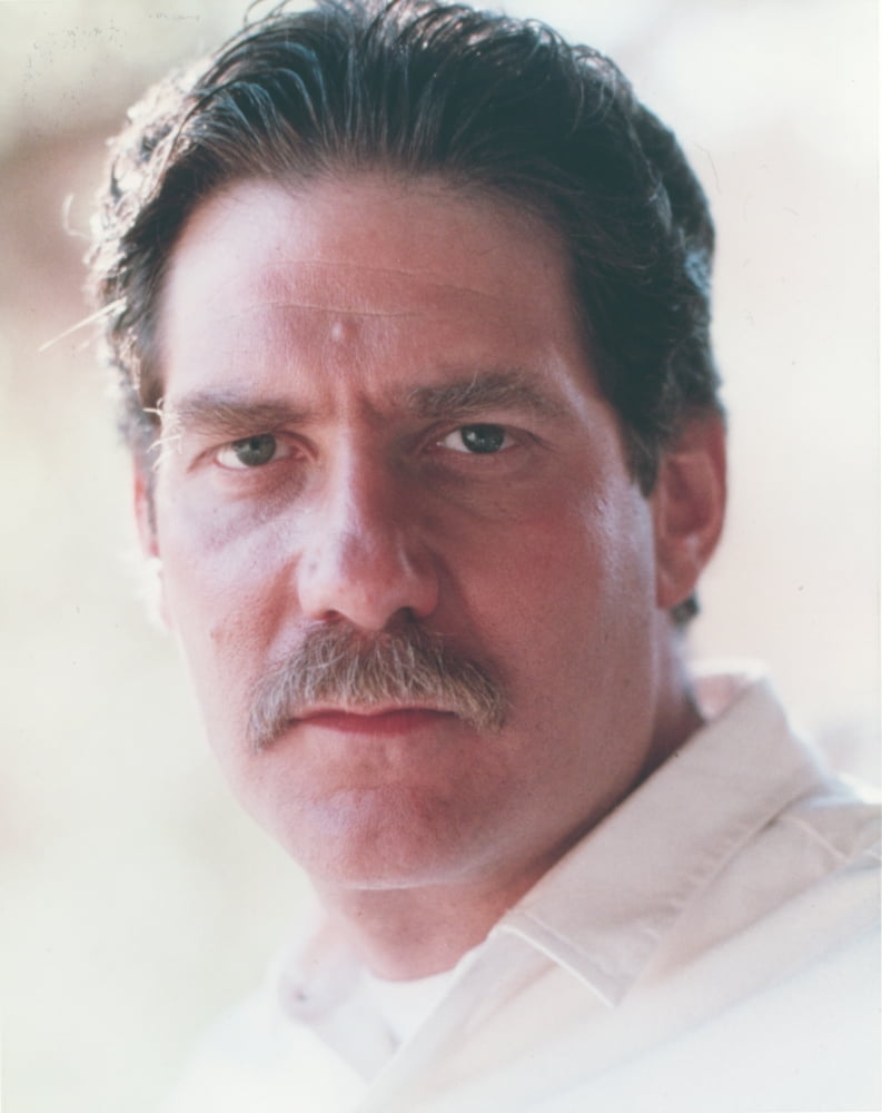 Richard Masur Close up Portrait Photo Print (8 x 10) - Walmart.com
