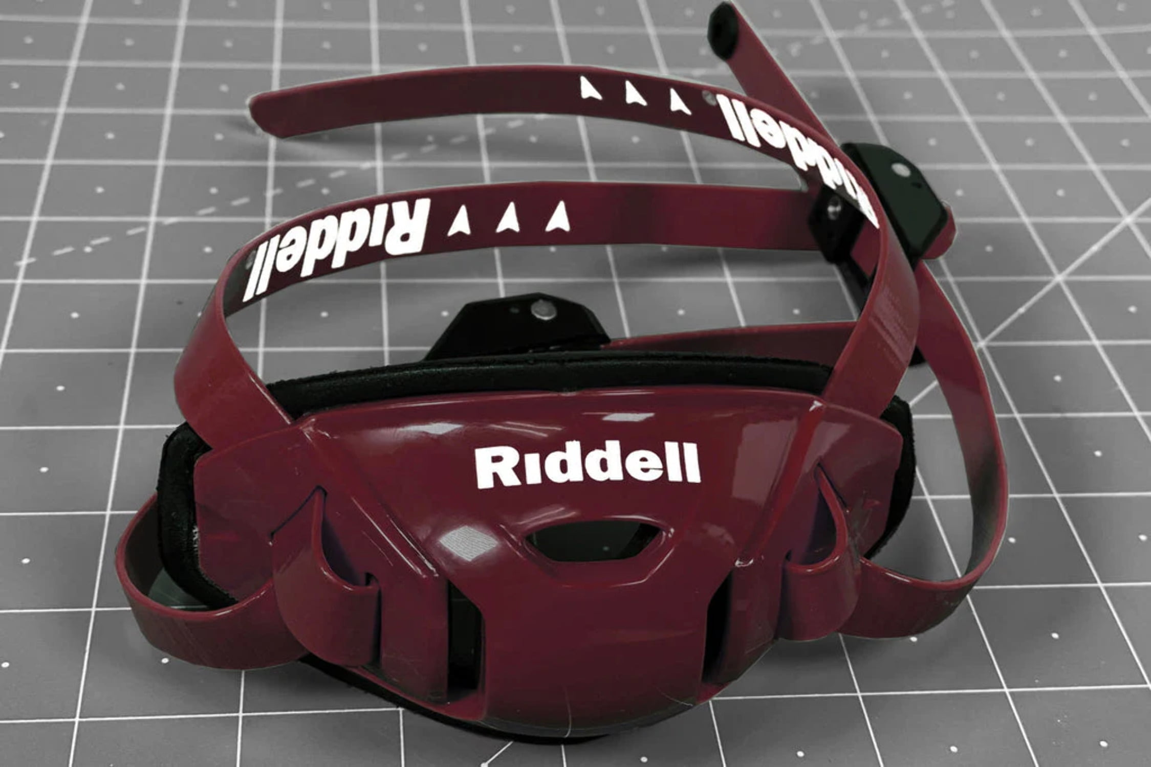 Riddell SpeedFlex Hard Cup Cam-Loc Chinstrap - Maroon, Medium - Walmart.com