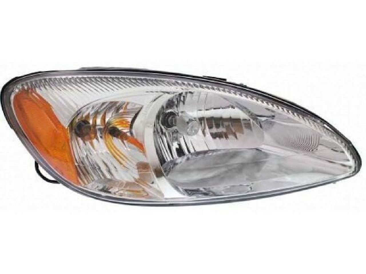 Right Passenger Side Headlight Assembly - Compatible with 2000 - 2007 ...