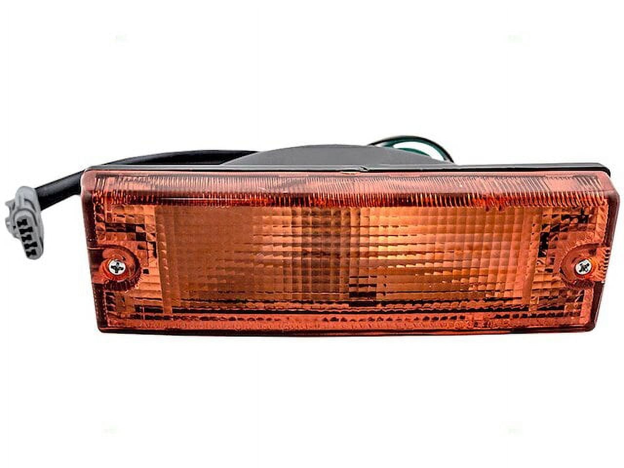 Right Turn Signal / Parking Light Assembly - Compatible with 1988 ...