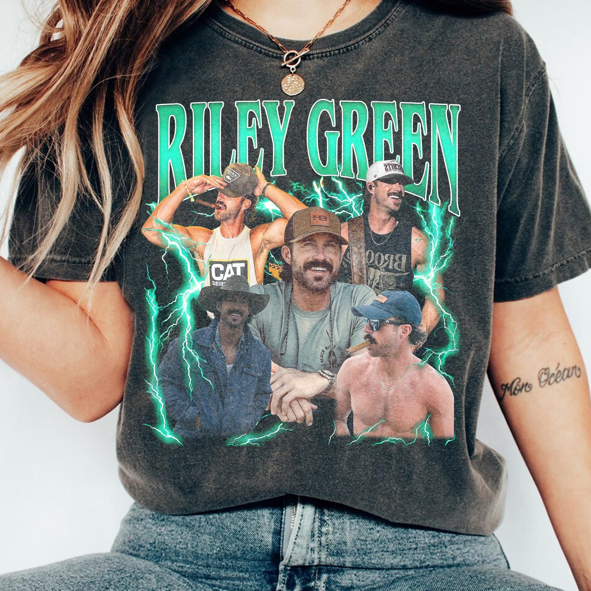 Riley Green World Tour T-Shirt, Vintage Bootleg Graphic Tee - Walmart.com