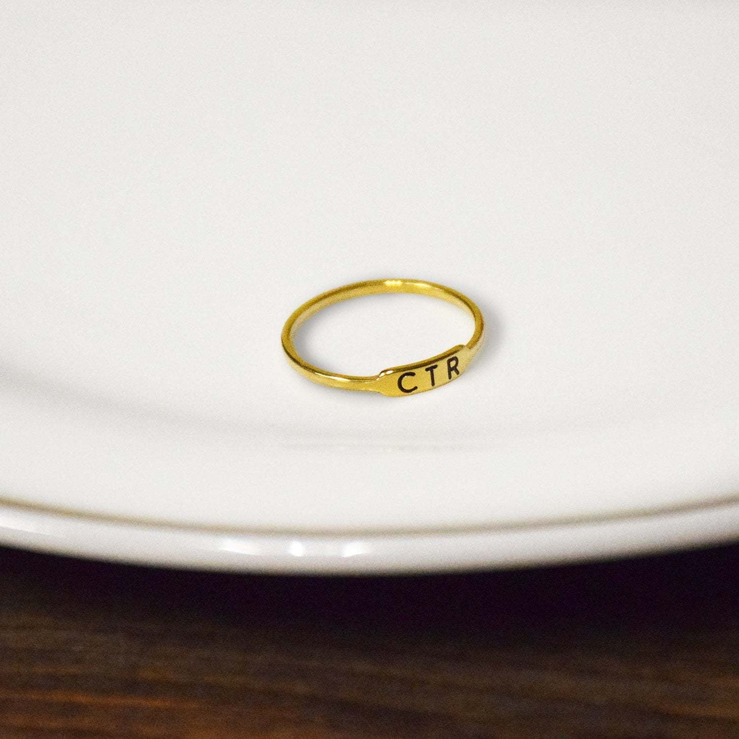 Ringmasters Bracket Gold Colored Stainless Steel Choose the Right CTR Ring Size 6.5 - Walmart.com