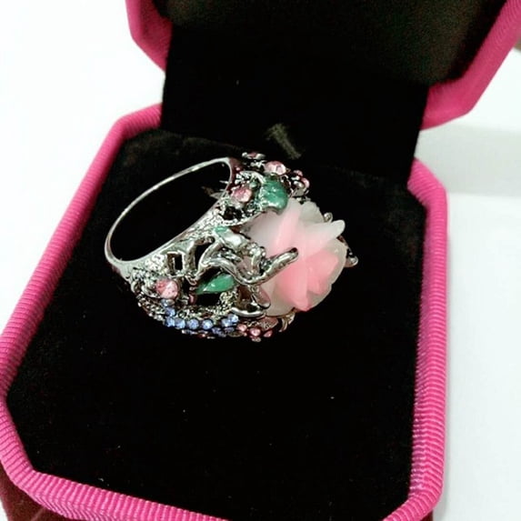 Rings Exaggerated Rose Ring Jewelry Statement Accessory for Modern ...