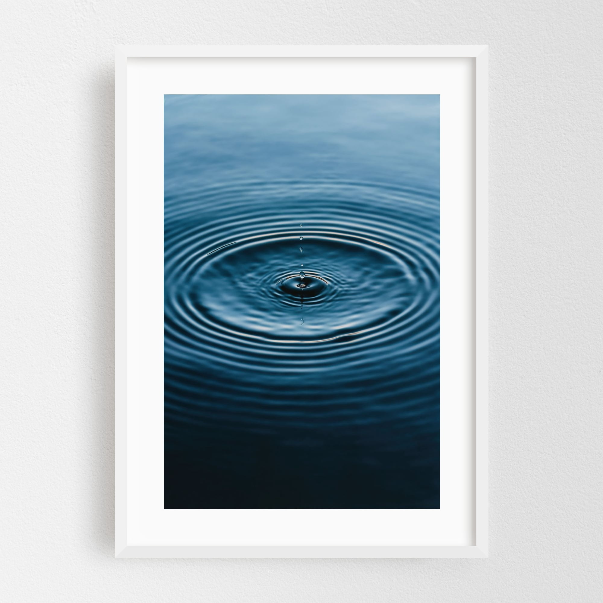 Ripple Effect in Water - Photography Minimalist Nature Abstract White ...