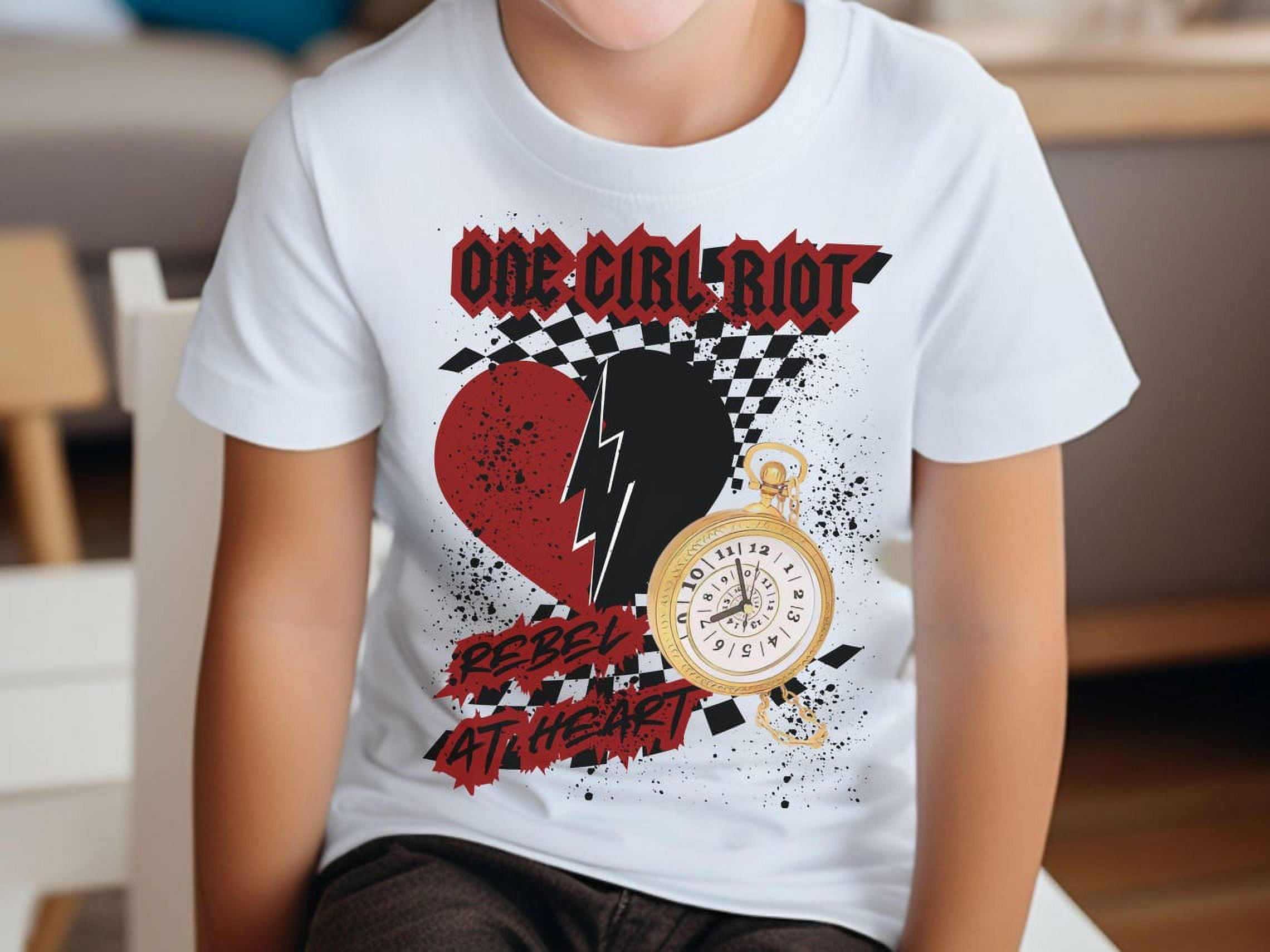 Rise of Red, Subtle Theme Park T-Shirt, Girls Disney T Descendants Shirt - Walmart.com