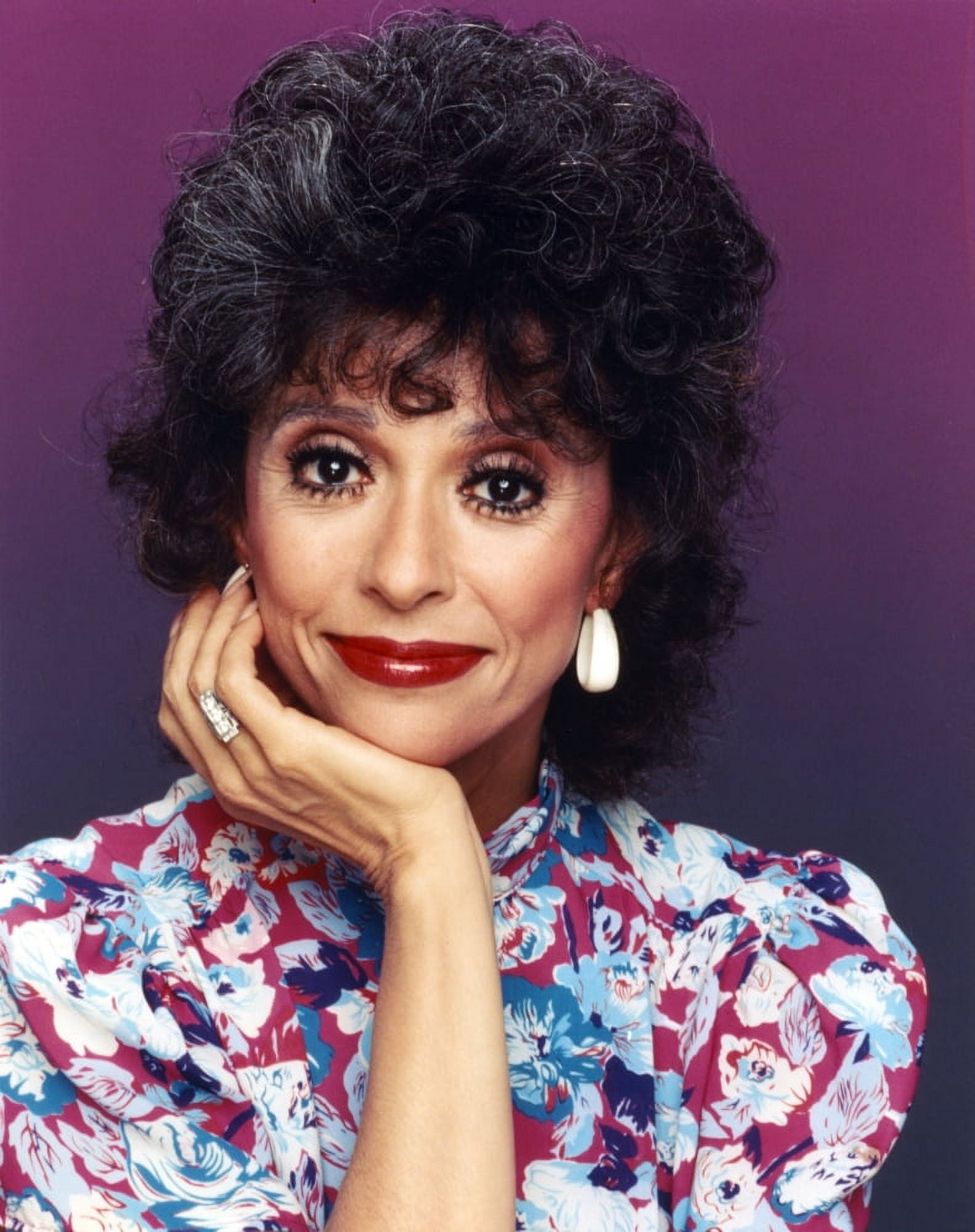 Rita Moreno smiling in Floral Dress Portrait Photo Print (8 x 10 ...