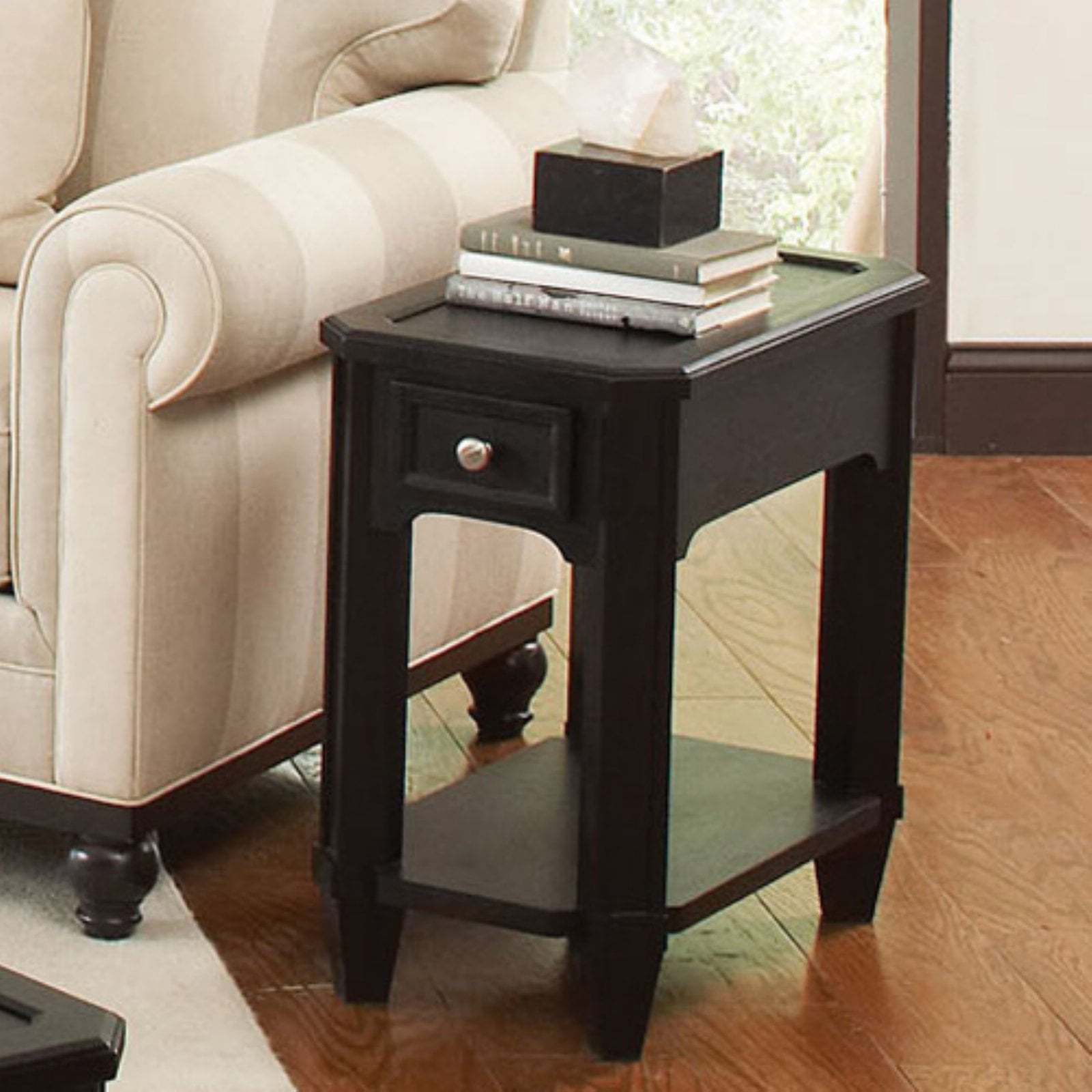 Riverside Furniture Farrington Wood Chairside Table in Black Forrest ...