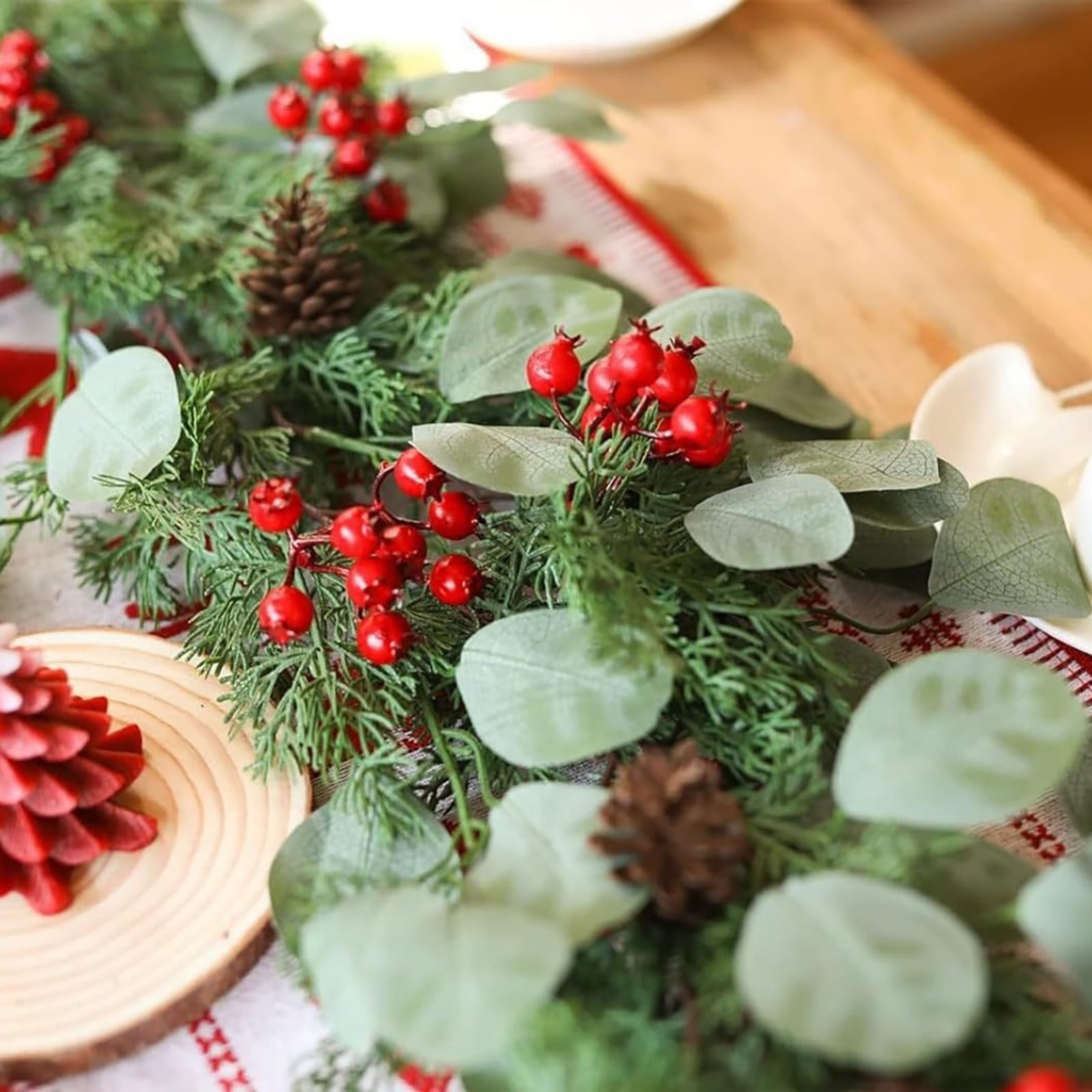 Rlmidhb Christmas Garlands Berry Holly Garland with Red Berries 1.75m ...