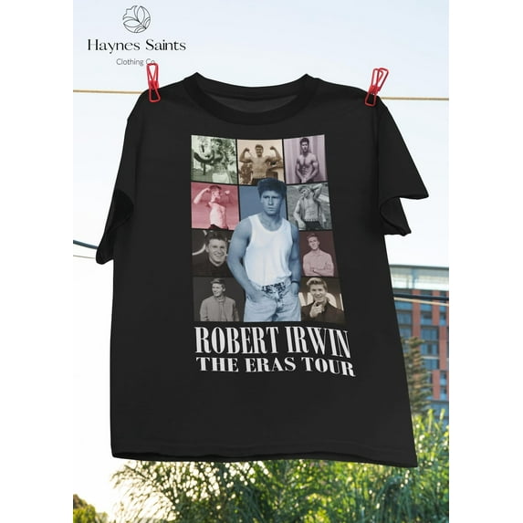 Robert Irwin Heart Shirt, Australia Zoo Animal, All I Want For xMas Is ...