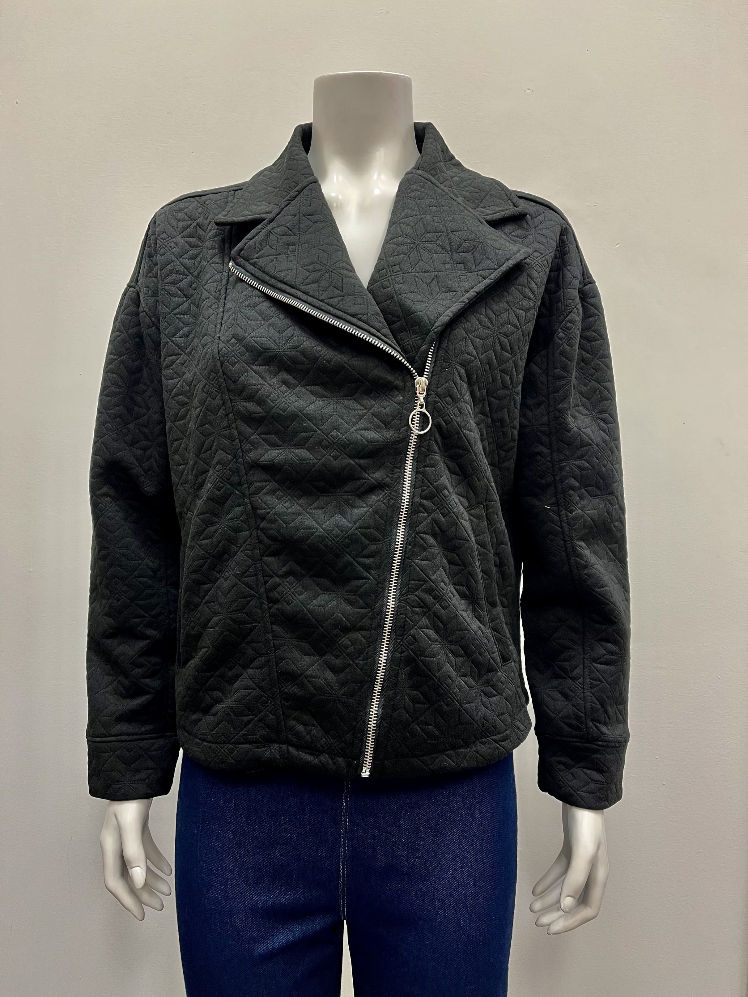 Robert Louis long sleeve textured collared front zipper and pockets ...
