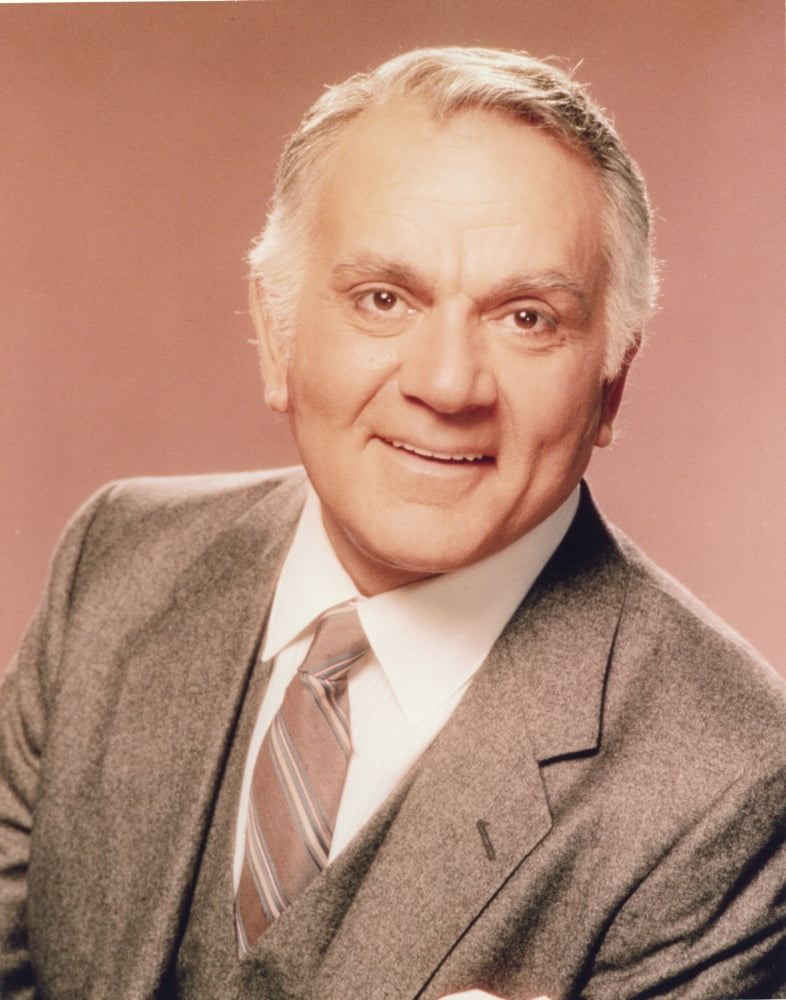 Robert Mandan smiling in Portrait Photo Print (8 x 10) - Walmart.com