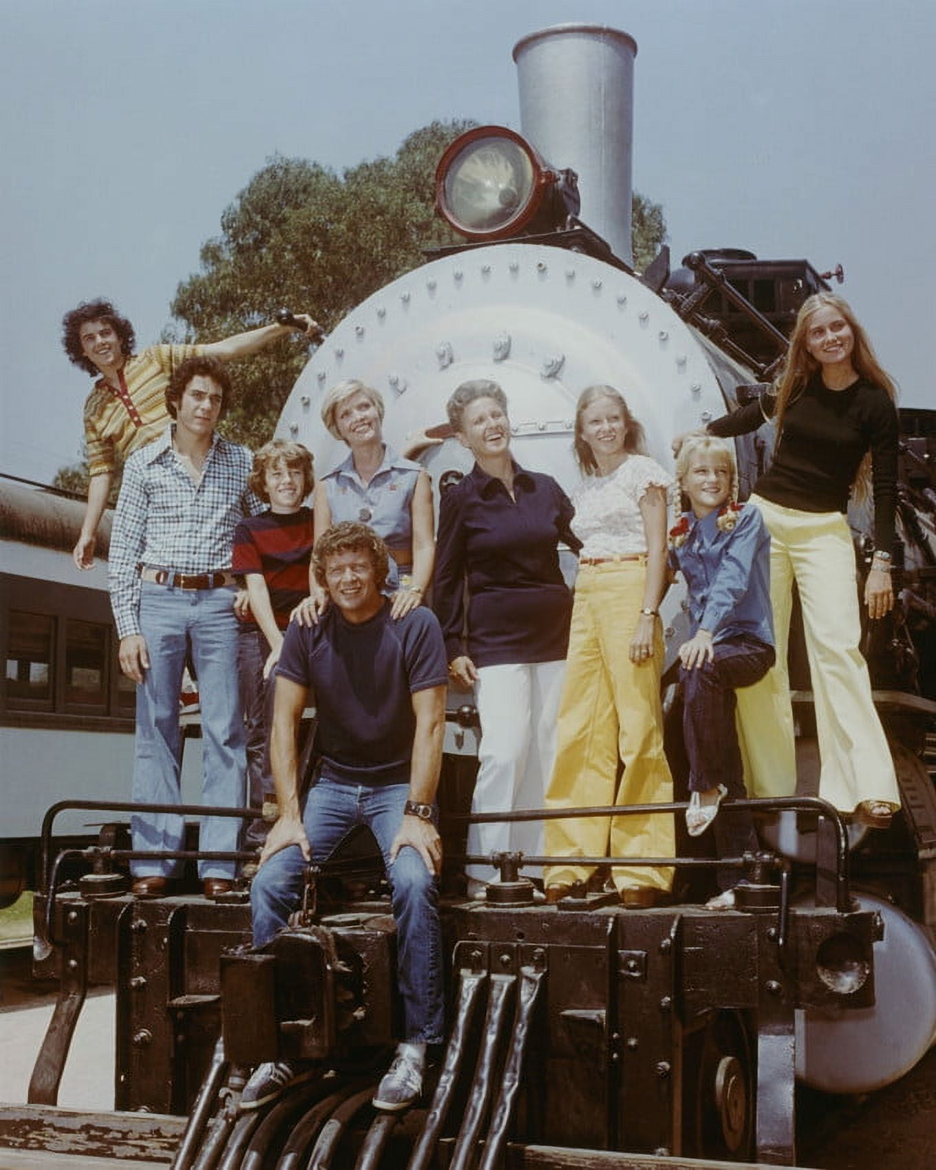 Robert Reed And Florence Henderson And Maureen Mccormick And Barry ...