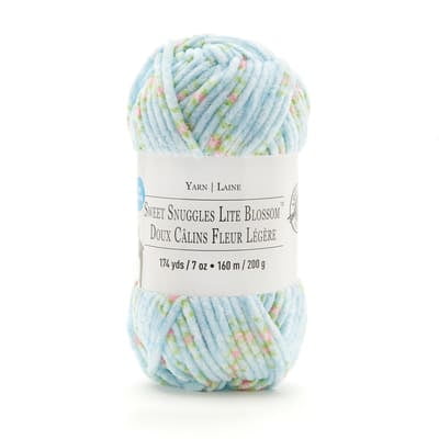Loops & Threads Robin Blossom Sweet Snuggles Lite Yarn - Super Bulky ...
