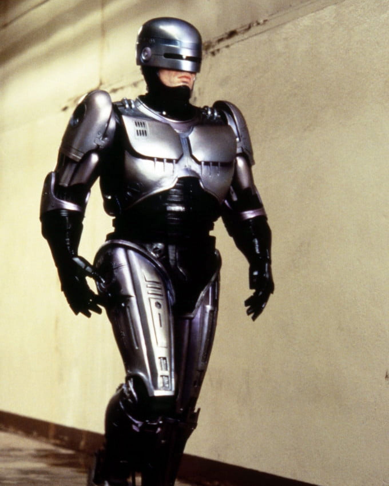 Robocop Featuring Peter Weller 24X36 Classic Hollywood Poster - Walmart.com
