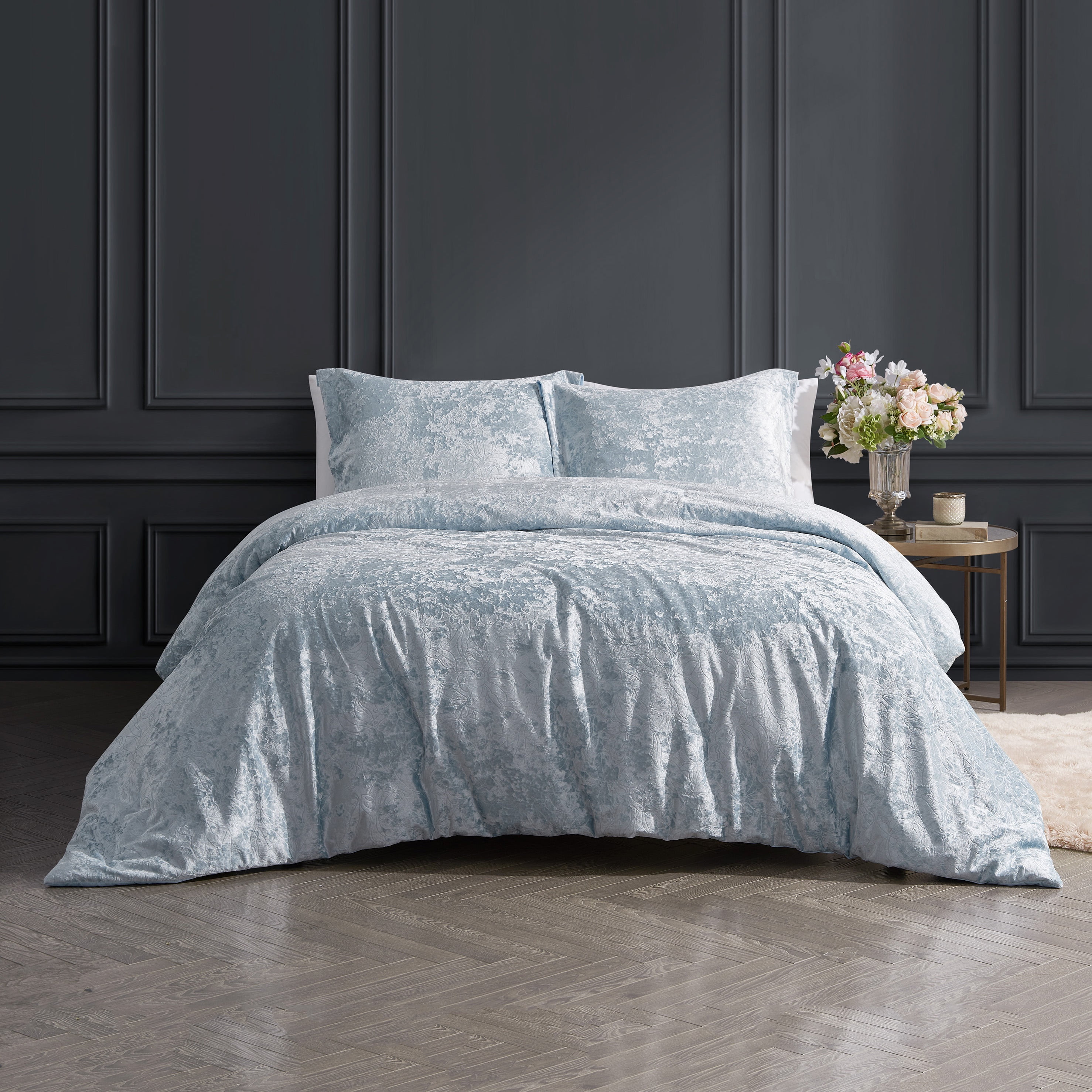 Free Shipping! DESIGN STUDIO King Crushed Velvet Comforter Set Blue ...