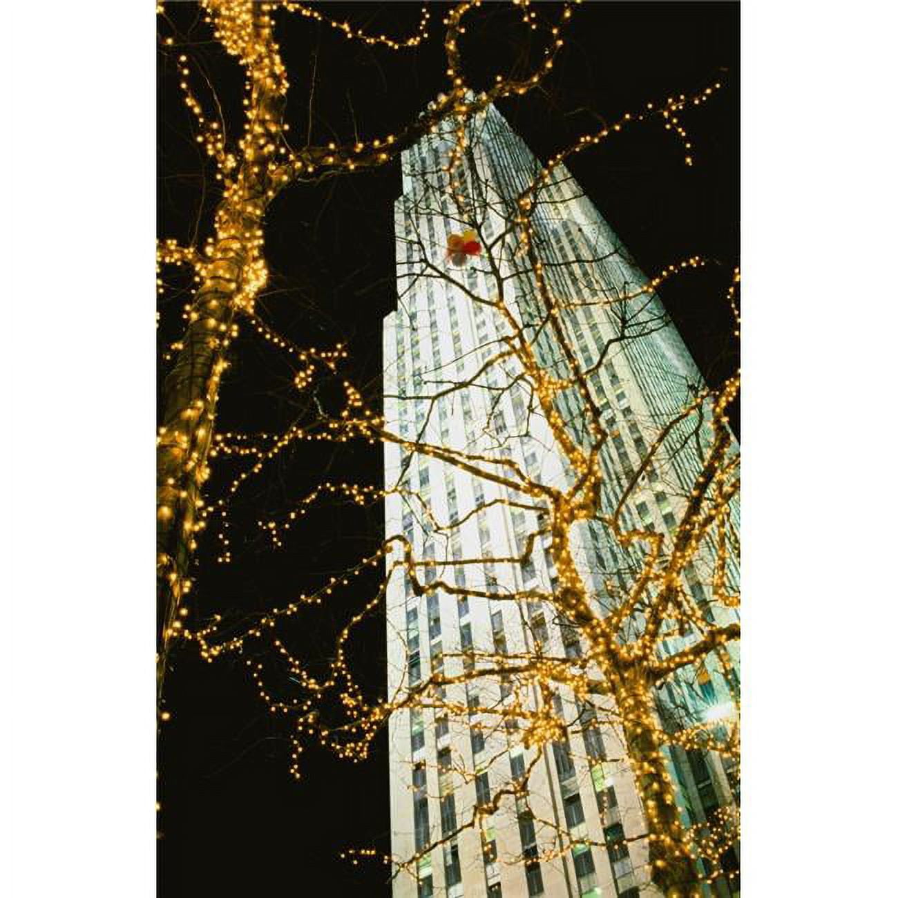 Rockefeller Centre At Night Poster Print, 12 x 19 - Walmart.com