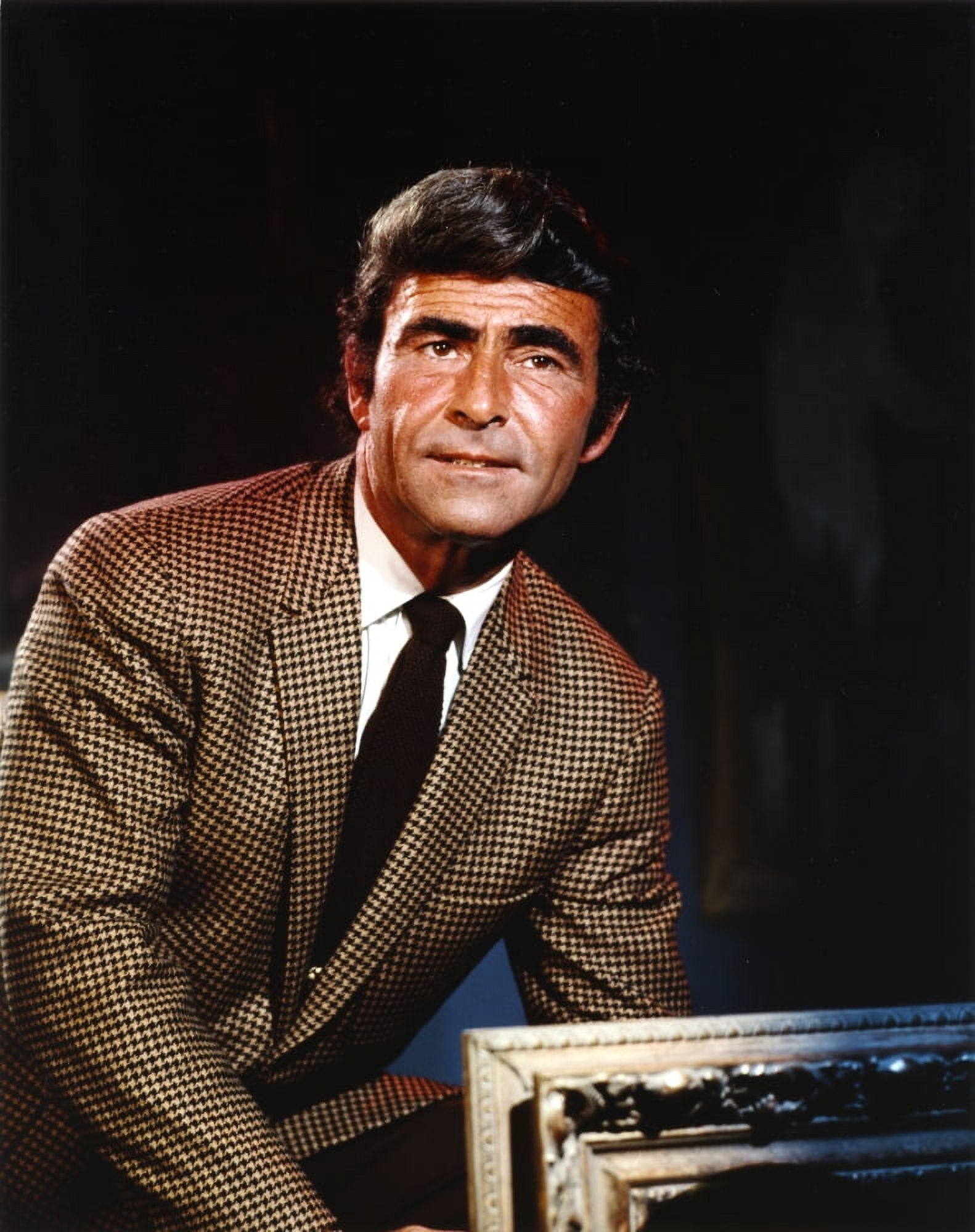 Rod Serling in Checkered Coat Photo Print (8 x 10) - Walmart.com