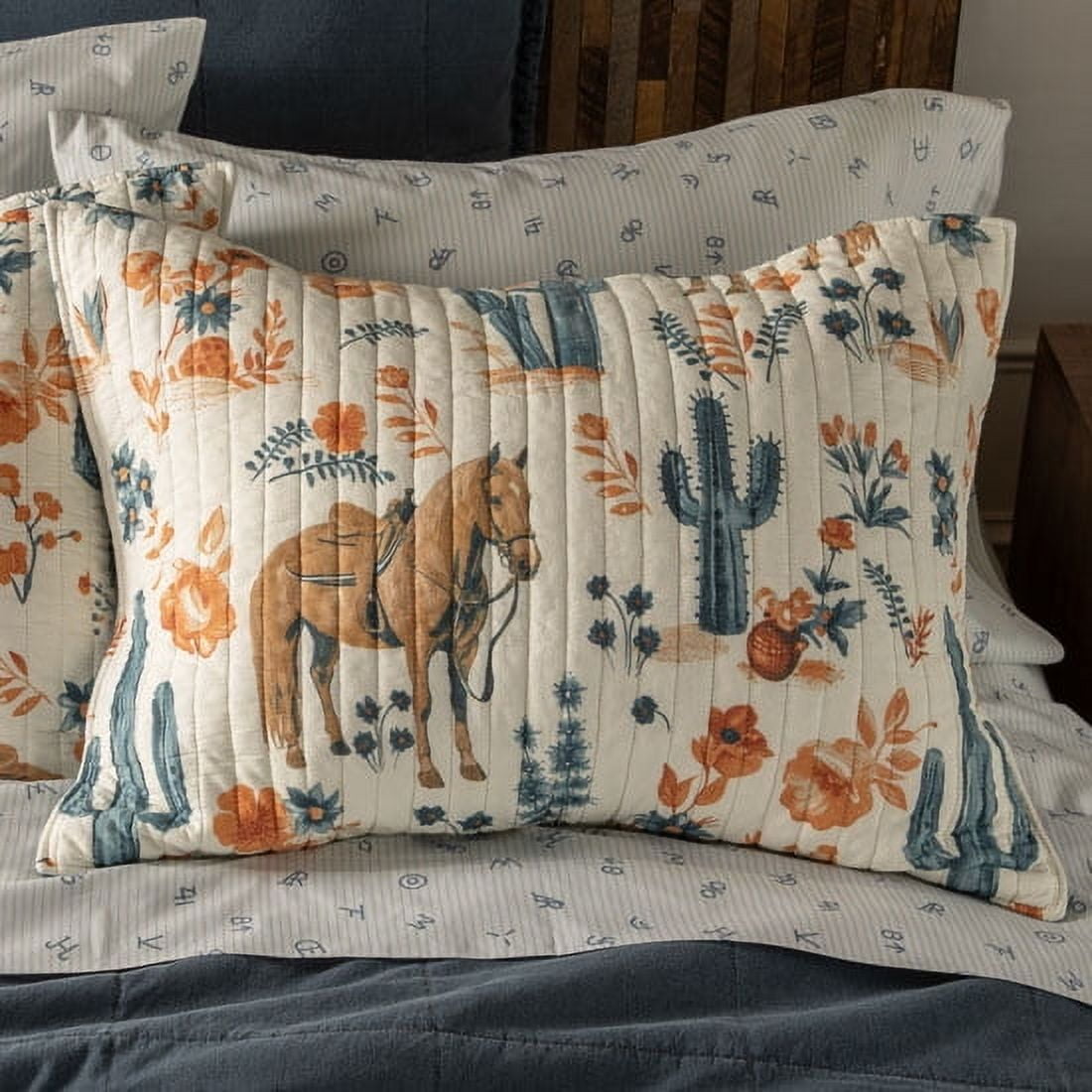 Rod's Goldie Western Horse (Sham)-Standard Sham-Floral Aztec Equestrian ...