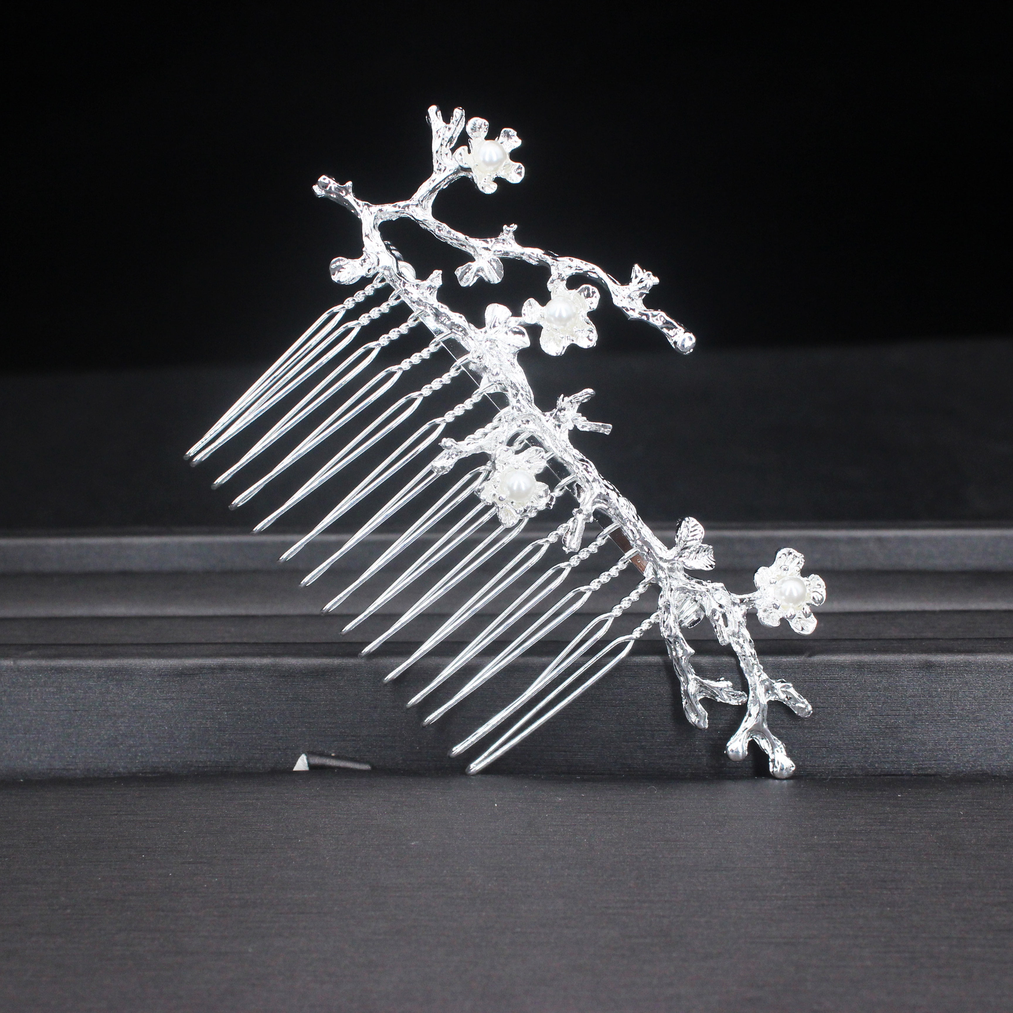Roman Leaf Branch Dainty Hair Crown Tiara Greek Goddess Alice Heabdband ...