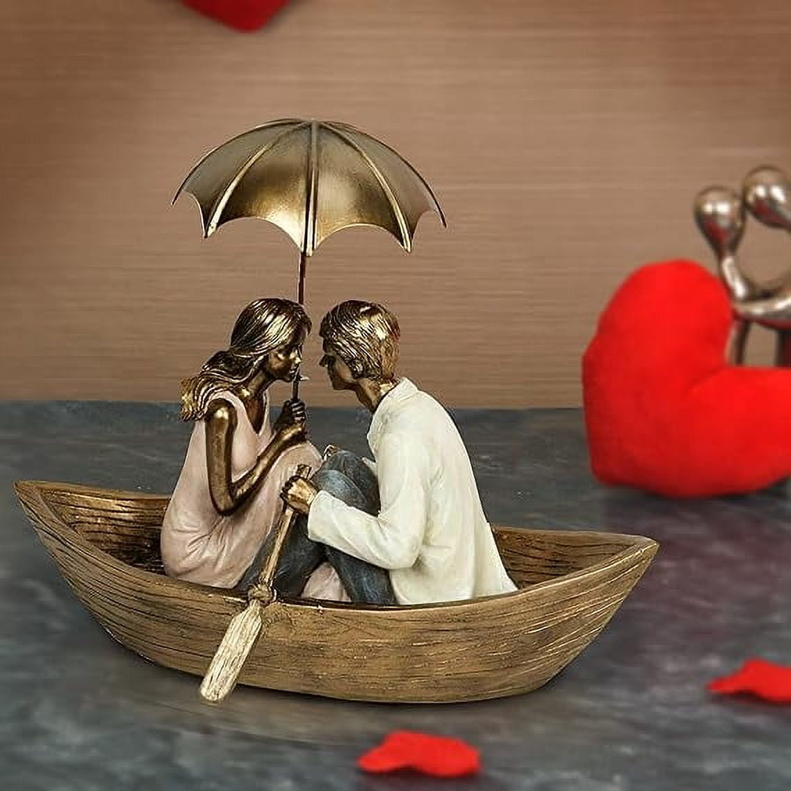 Romantic Boat Couple Showpiece Gift for Girlfriend Boyfriend Husband ...