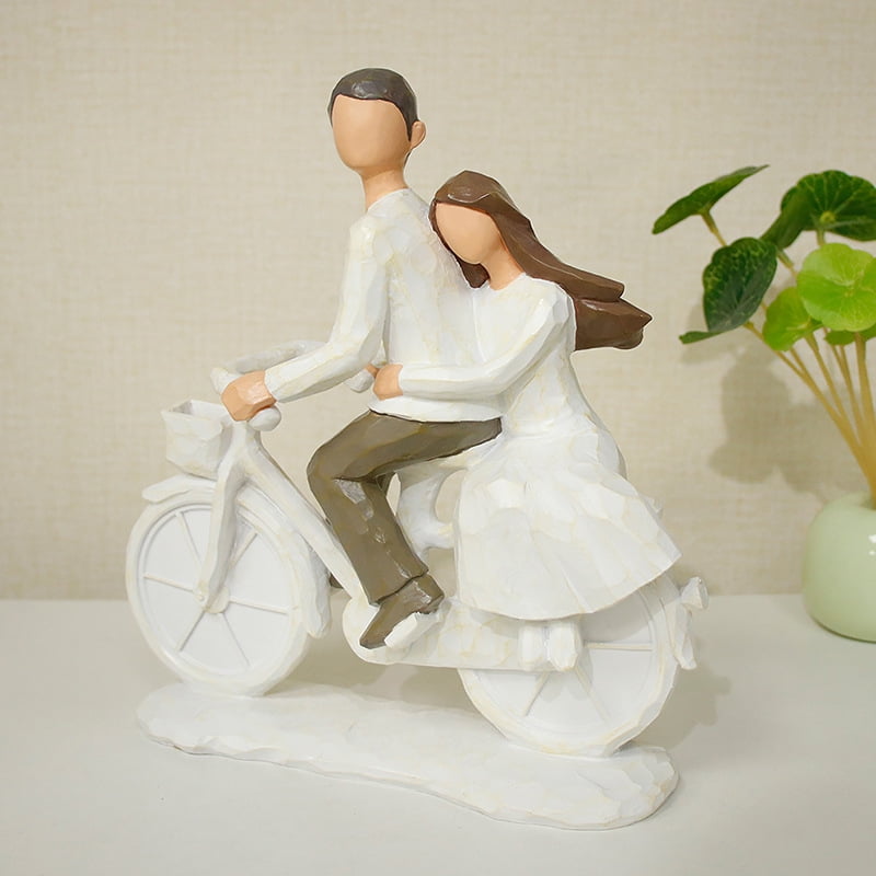 Romantic Couple Figurines in Love, Hand Painted Lover Statues Couple ...