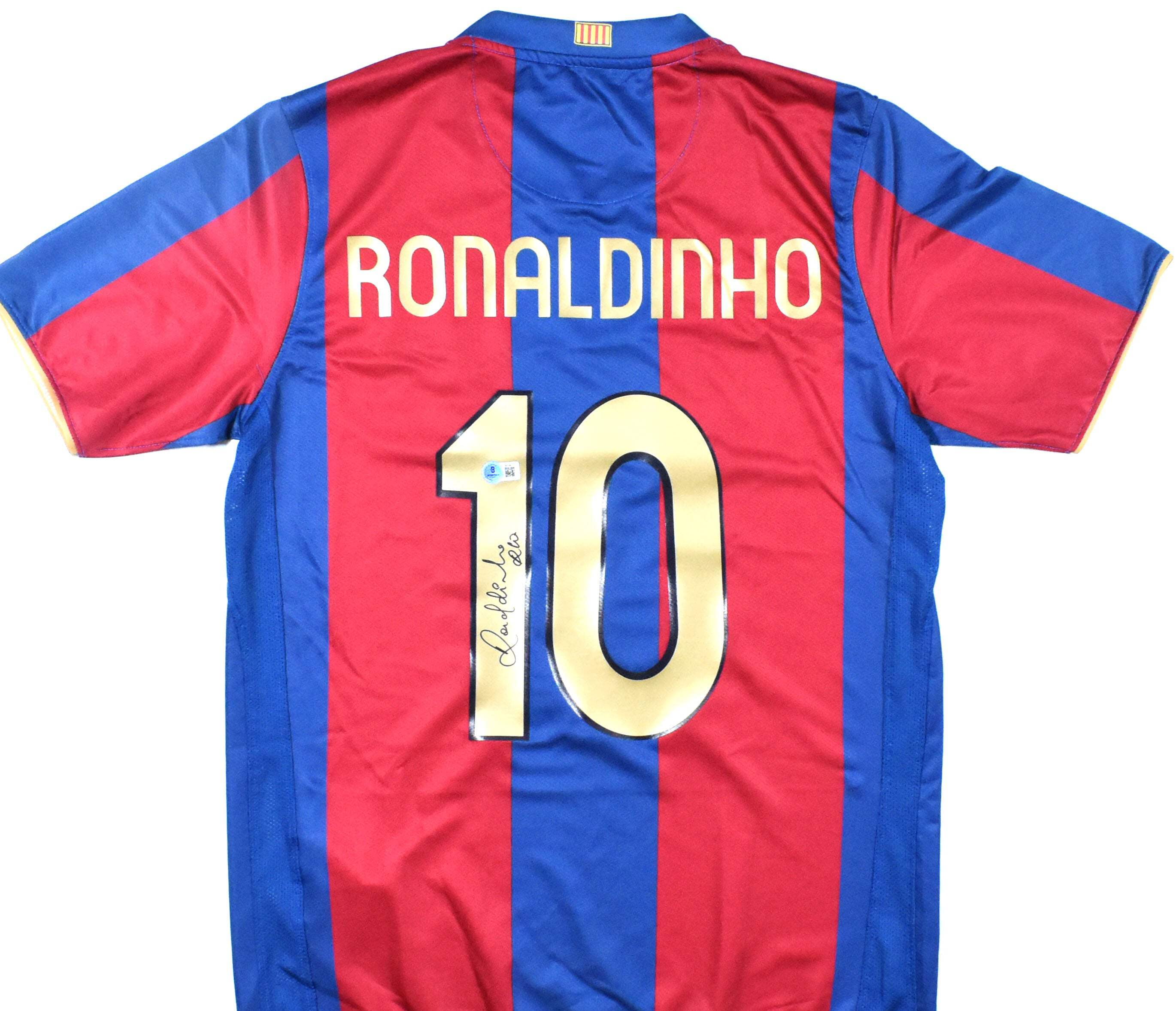 Ronaldinho Signed FC Barcelona Home Soccer Jersey #10 - Beckett ...
