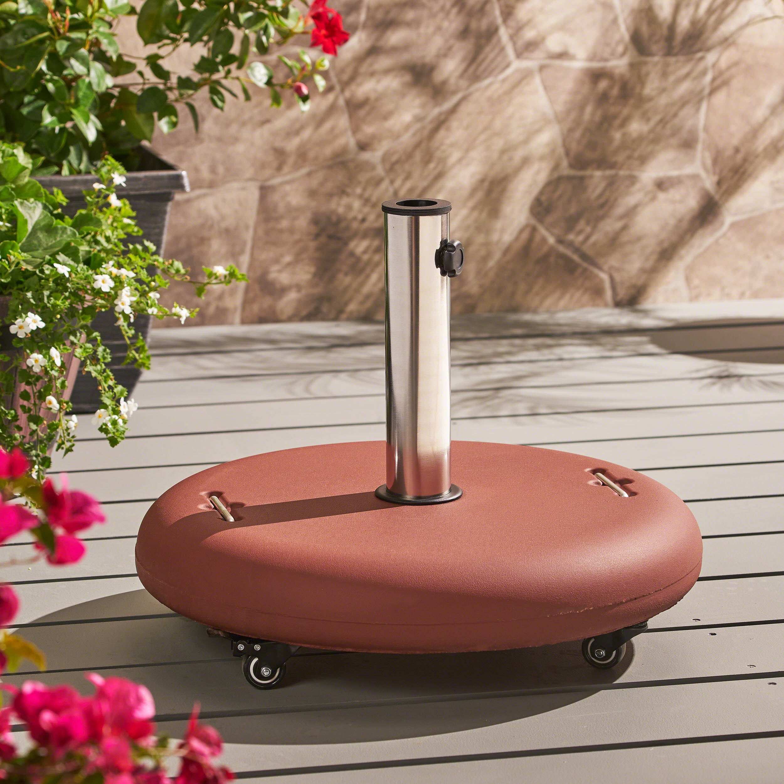 Roomfitters Round Outdoor Umbrella Base with Wheels, Heavy Duty ...